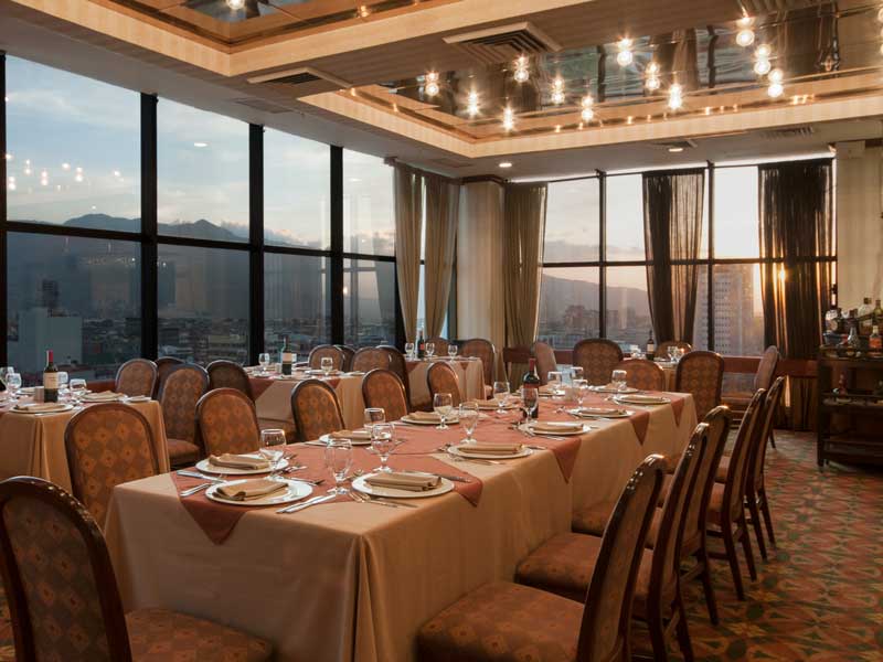 Holiday Inn AUROLA San José - Visit Costa Rica