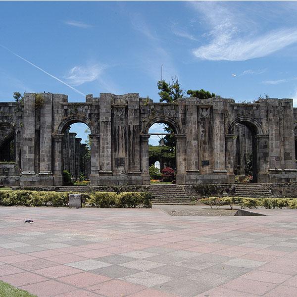 Historical walks through Cartago - Visit Costa Rica
