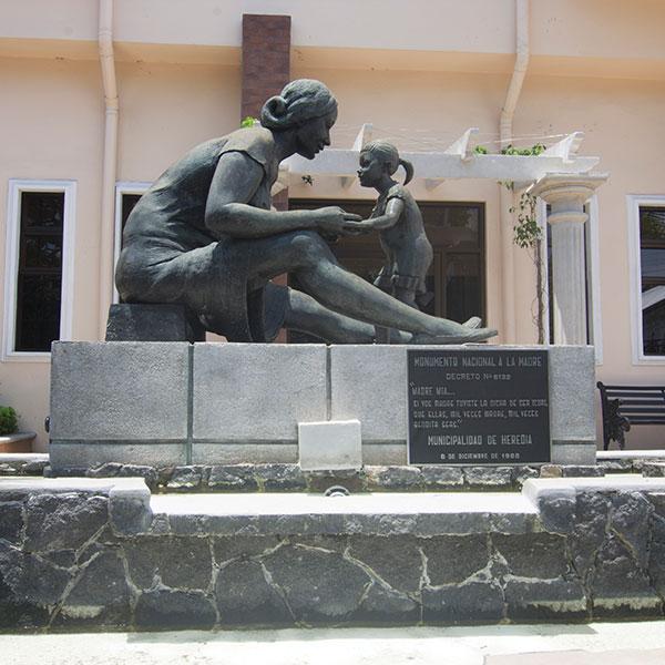 Historical walks through Heredia - Visit Costa Rica